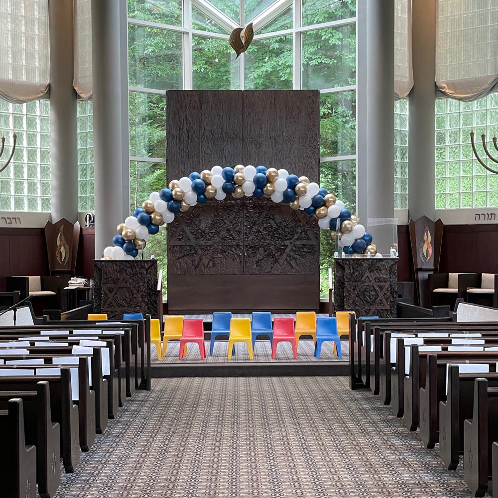 Tri-Color Balloon Arch – Top of the Party